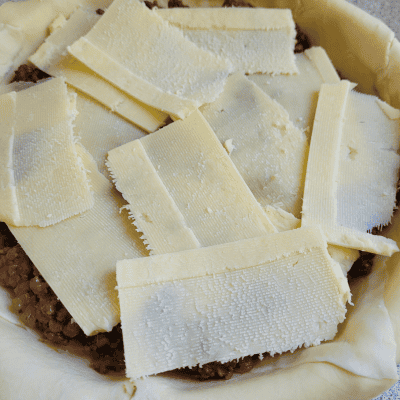 Easy Mince and Cheese Pie - Farmer's Wife Homestead